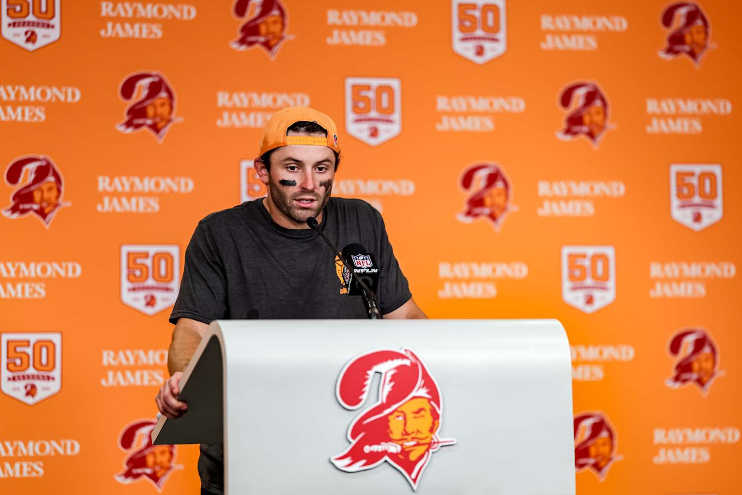 Buccaneers QB Takes Shot at Former Coach Steve Wilks Following Jets Win ...